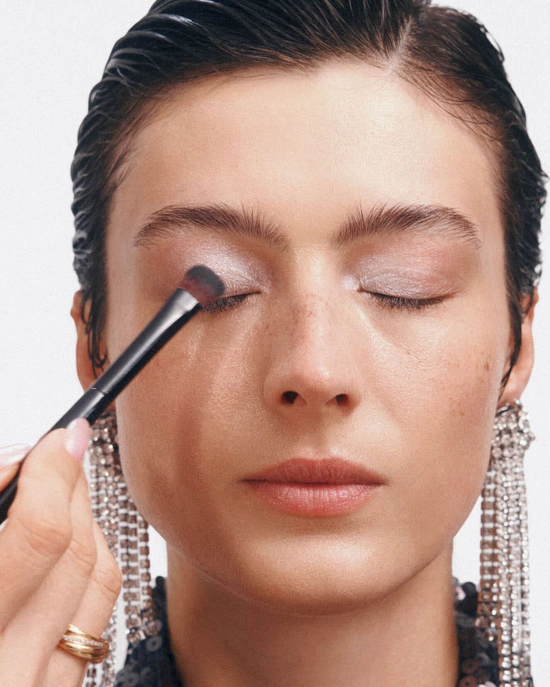 NYE Make-up Look online la DOUGLAS